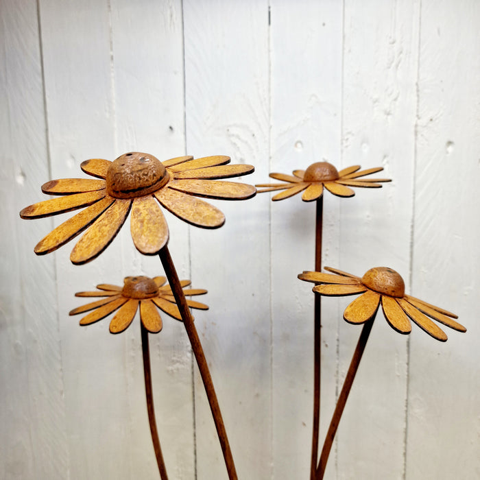 The Rusted Bumble Bee Metal Garden Art Rusted Garden Decoration Gifts